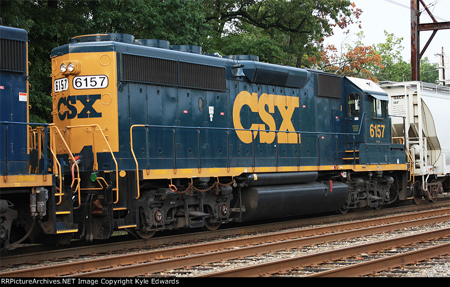 CSX GP38-2S #6157 on C770-04